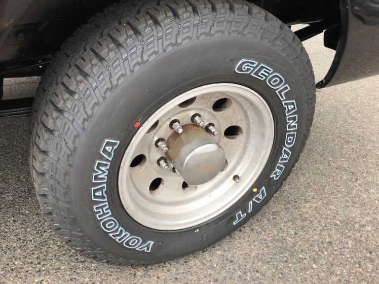 YOKOHAMA GEOLANDAR A/T│週末はちょい古アメ車で行こう！